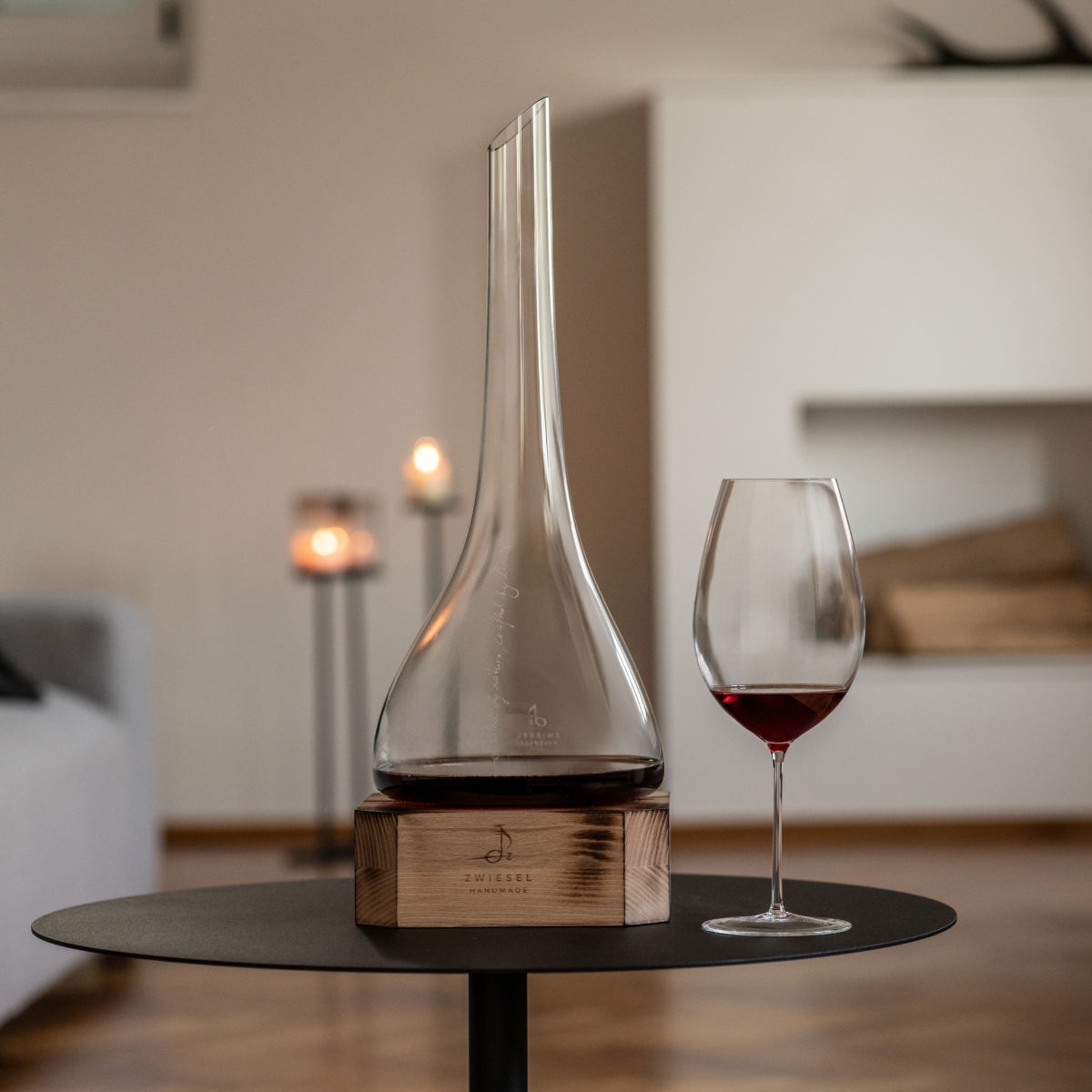 Zwiesel Glass Iconics - Modernia pöytätaidetta